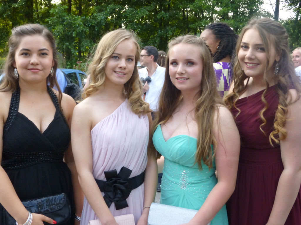 Year 11 Summer Prom 2015 | Thamesmead School